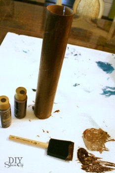 Christmas in a Minute: Easy DIY Christmas Tree Trunk Cover - DIY Show ...