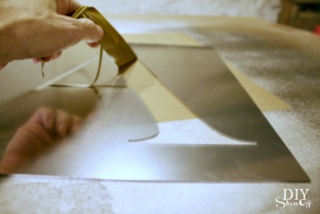 DIY Customizable Monogrammed Mirror TutorialDIY Show Off ™ – DIY ...