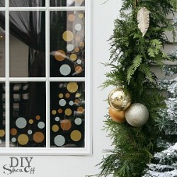 Decorating French Doors for ChristmasDIY Show Off ™ – DIY Decorating ...